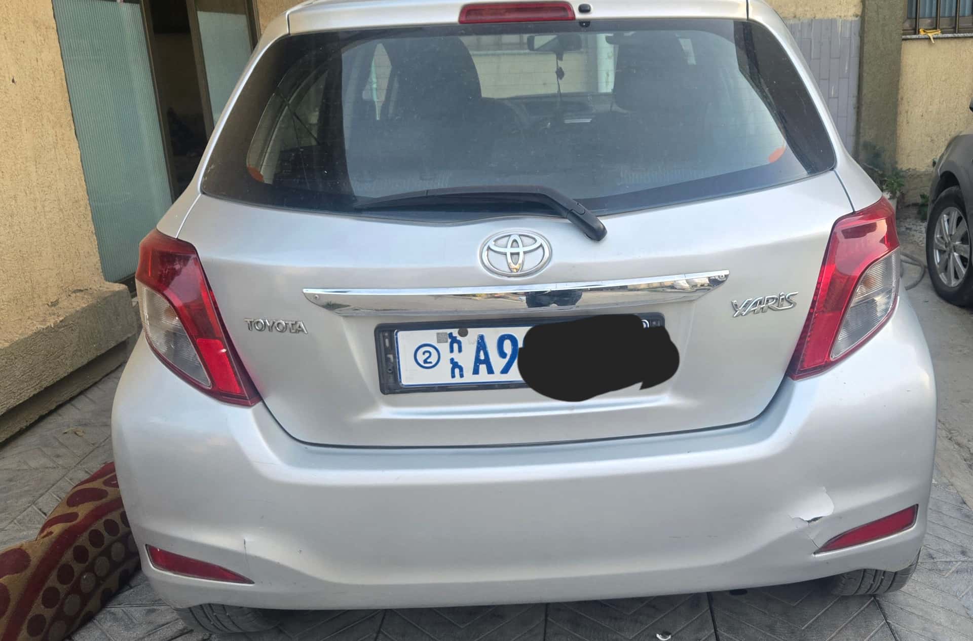 yaris compact - ETB 2,100,000